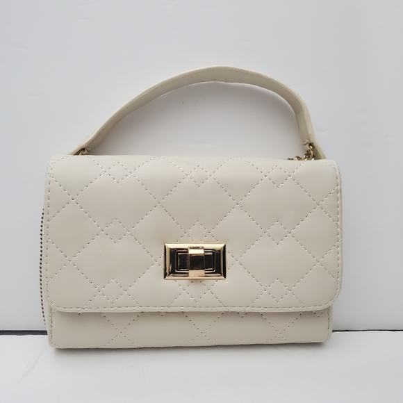Mossimo Supply Co. | Bags | Mossimo Cream Crossbody Bag | Poshmark